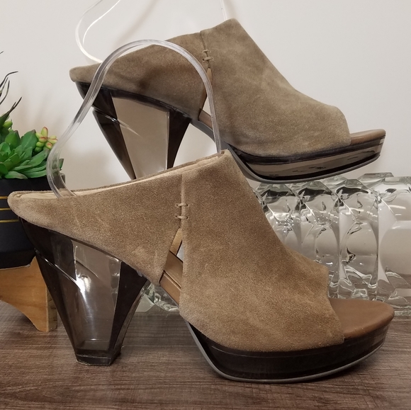 Faryl Robin | Shoes | Faryl Robin Anthro Shoes Heels Slides Tan | Poshmark